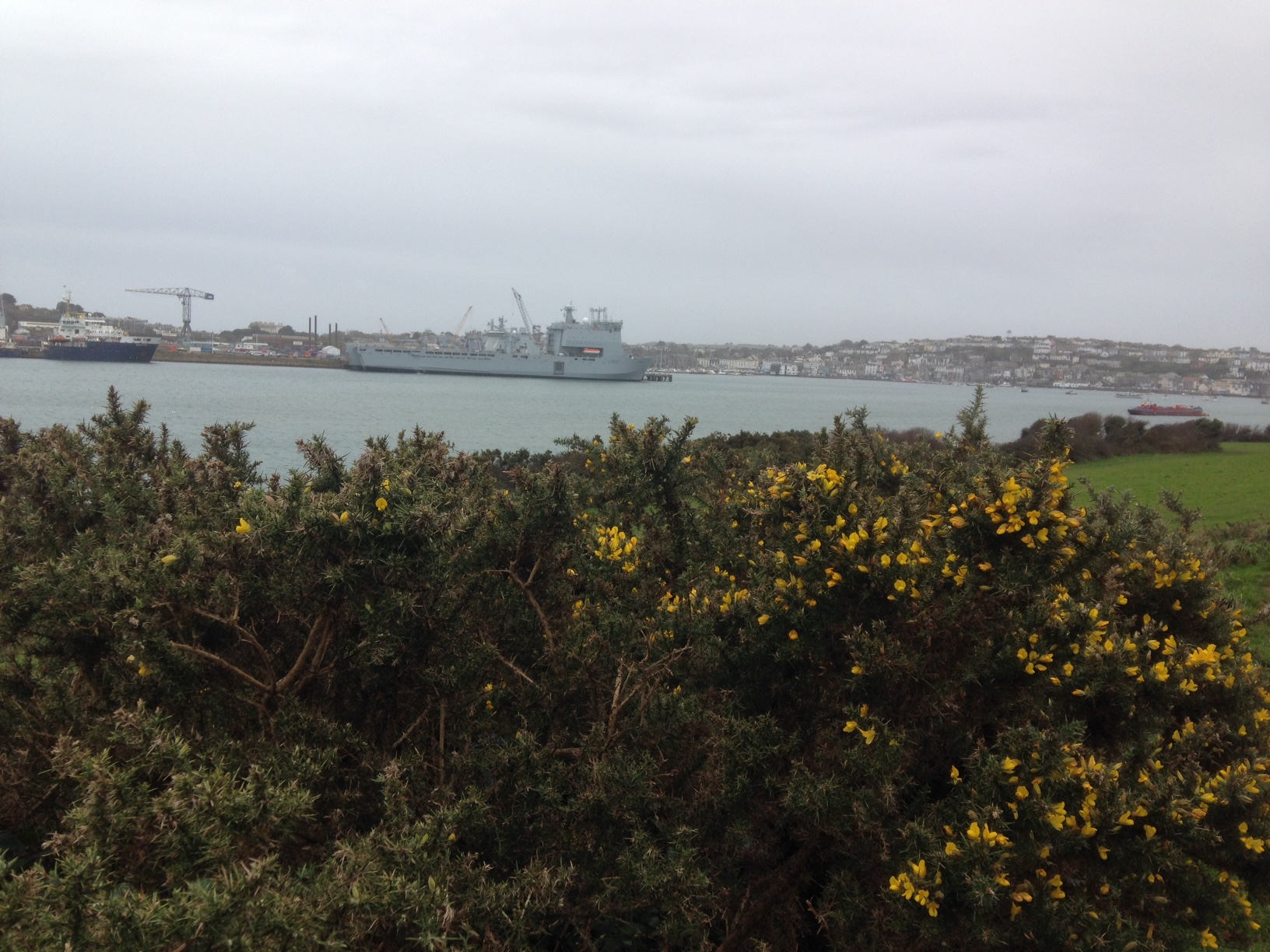 Ships and the seashore - The Captains House